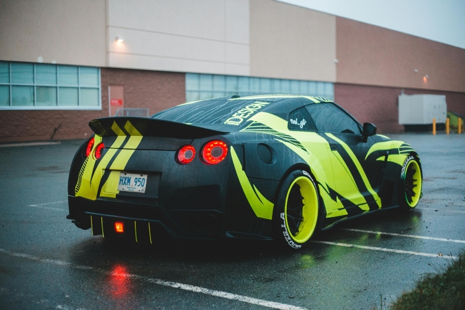 How Car Colour Affects Resale Value in Luxury Vehicles