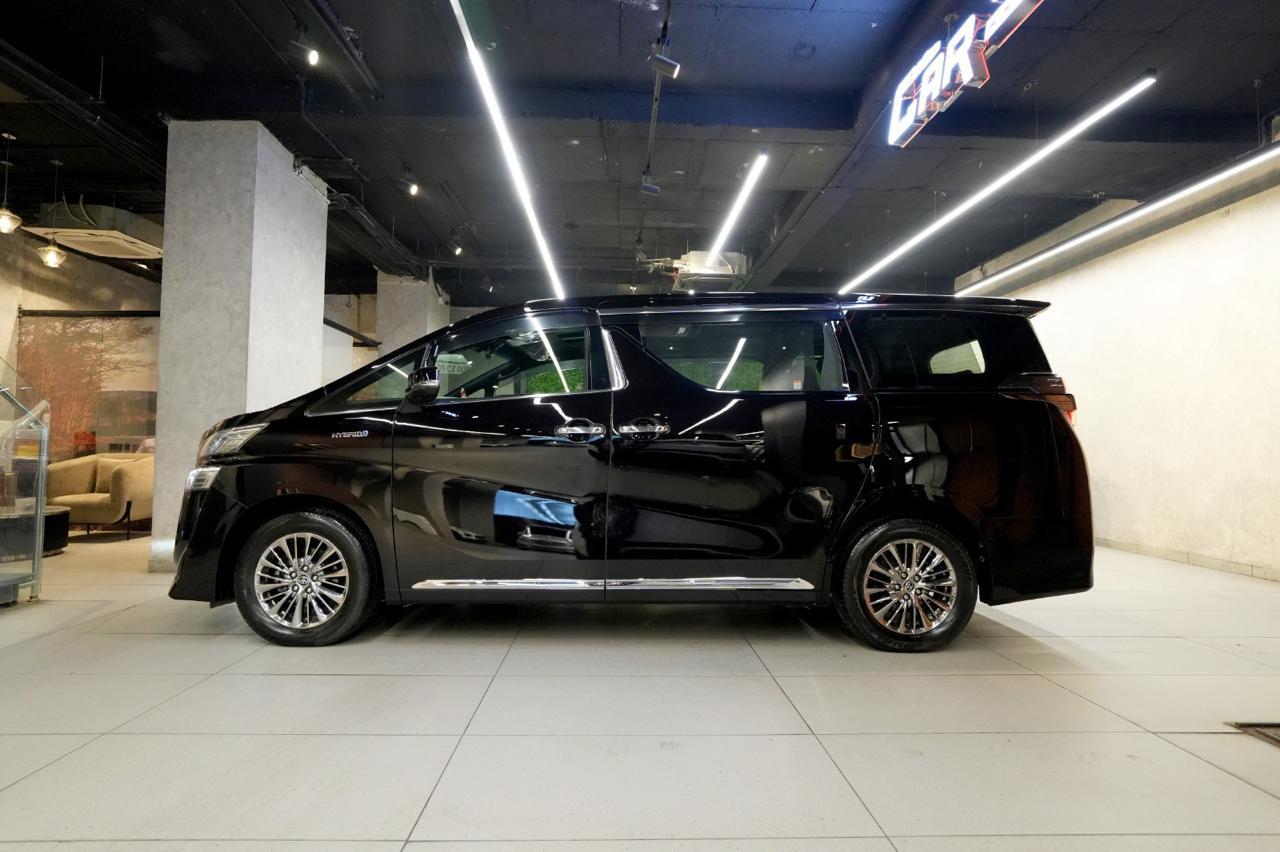 Used Toyota Vellfire Executive Lounge Cars in Kolkata | Second-Hand ...