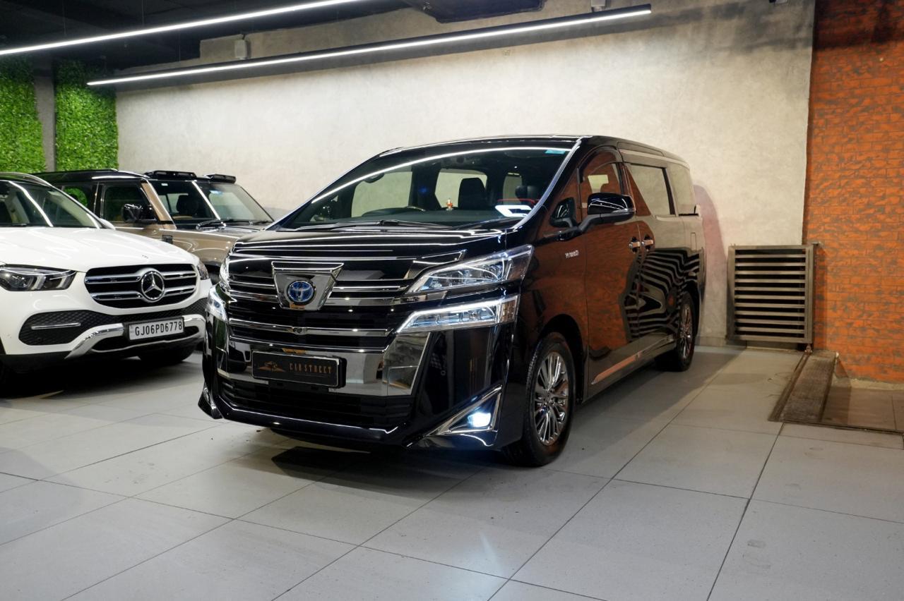 Used Toyota Vellfire Executive Lounge Cars in Kolkata | Second-Hand ...