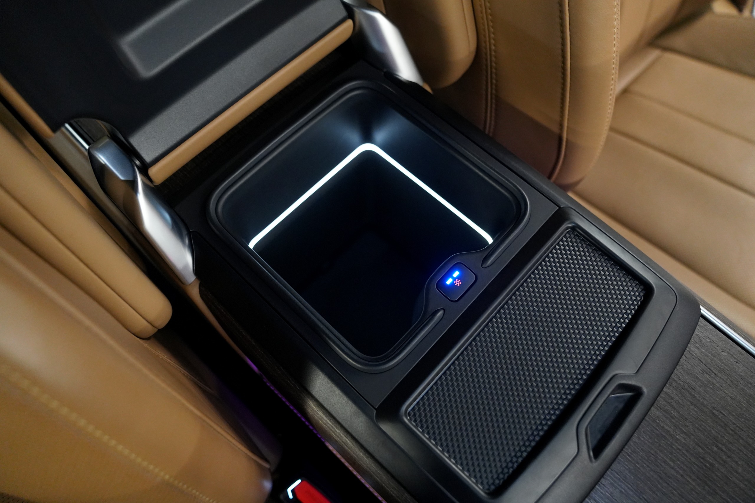 Used Land Rover Range Rover Autobiography 4.4P LWB Cars in Ghaziabad ...