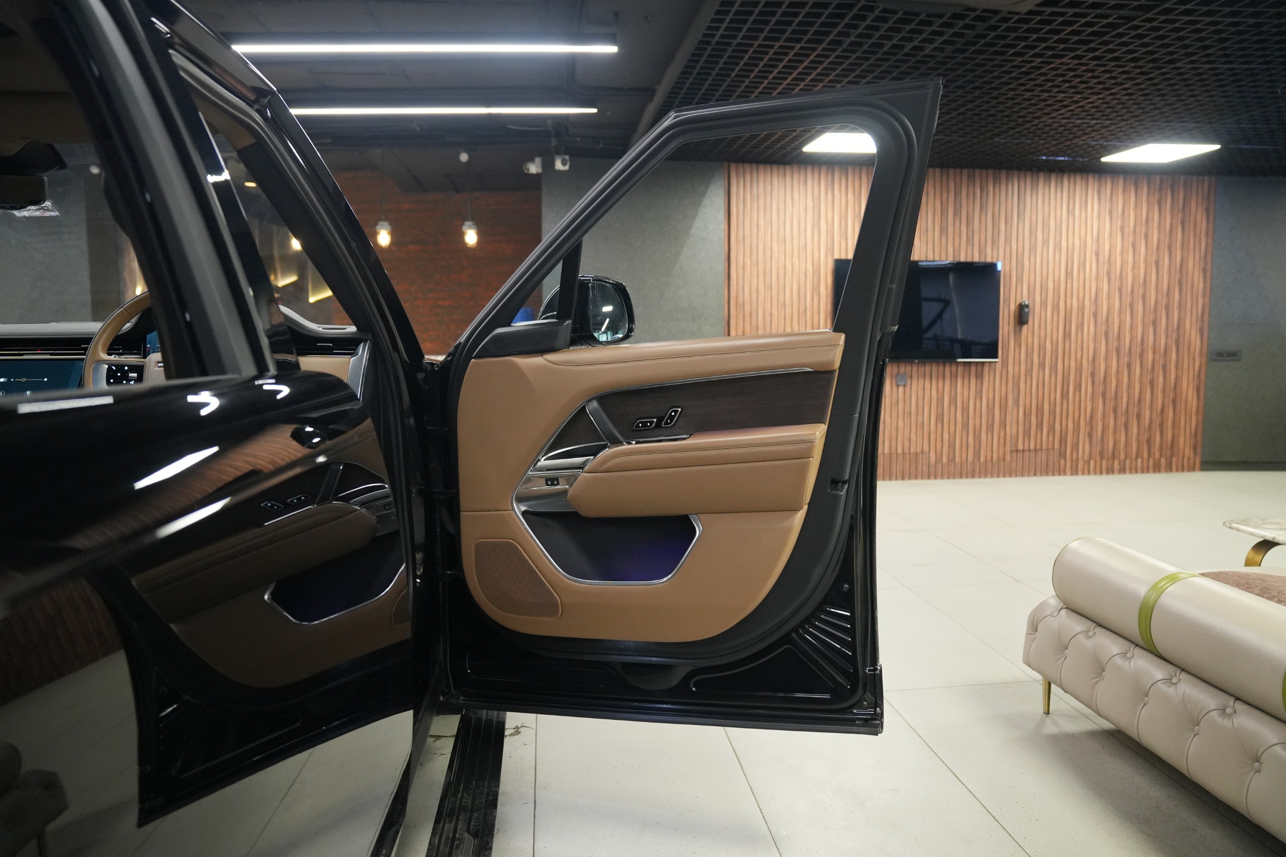 Used Land Rover Range Rover Autobiography 4.4P LWB Cars in Ghaziabad ...