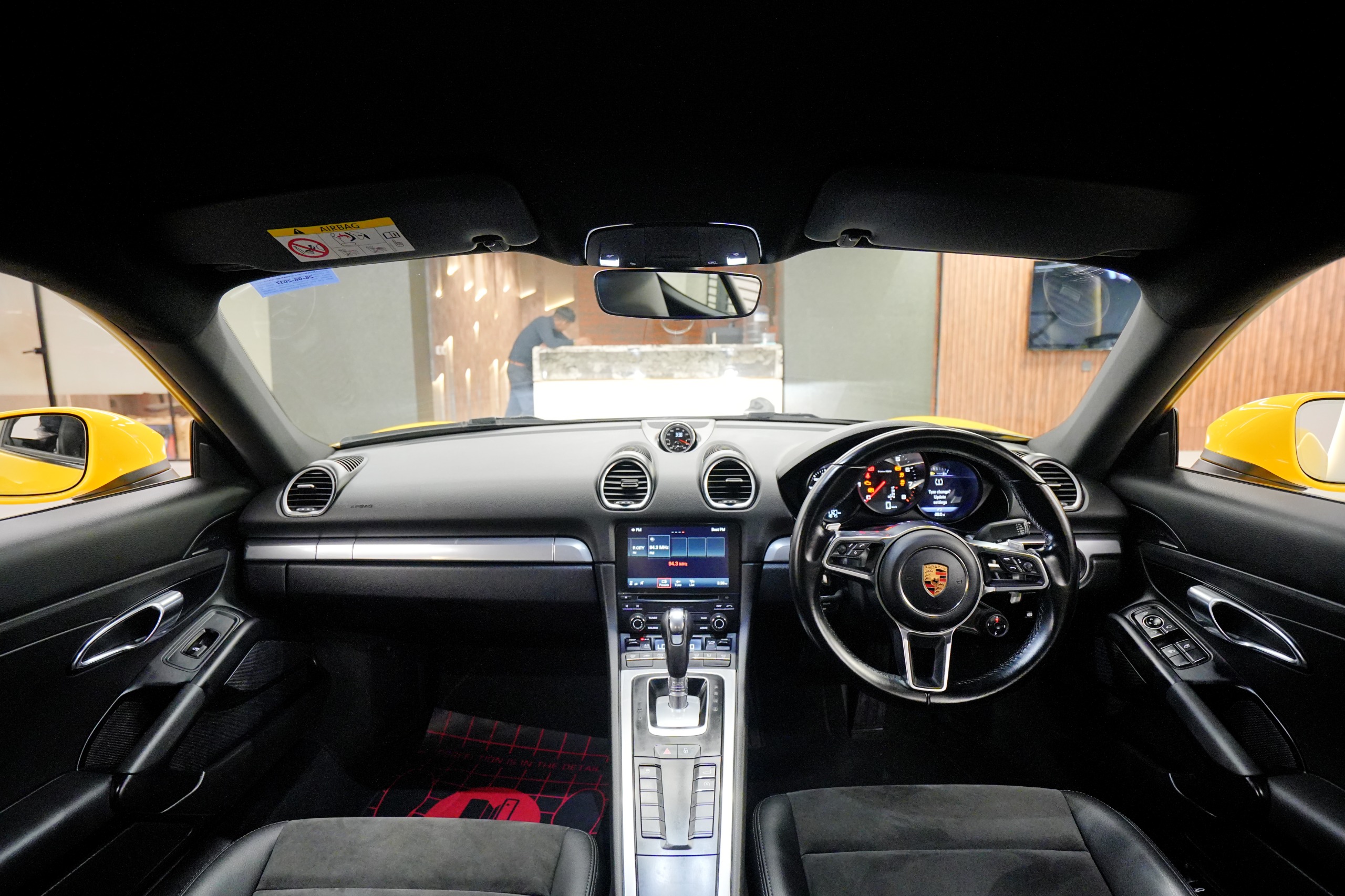 Used Porsche Cayman GT4 Kit Cars in Delhi | Second-Hand Porsche Cayman ...
