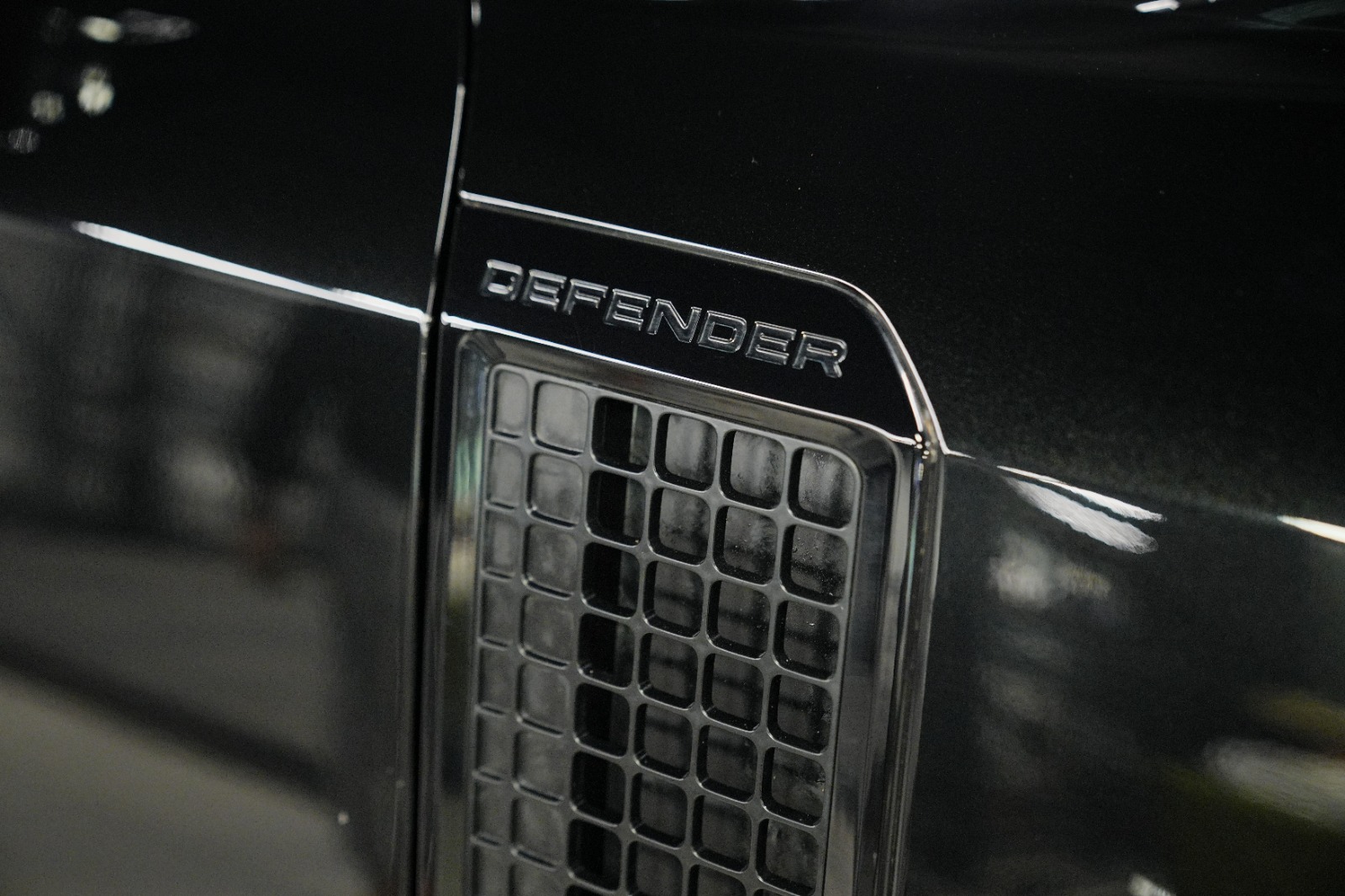 Used Land Rover Defender 110 P300 HSE Cars in Ghaziabad | Second-Hand ...