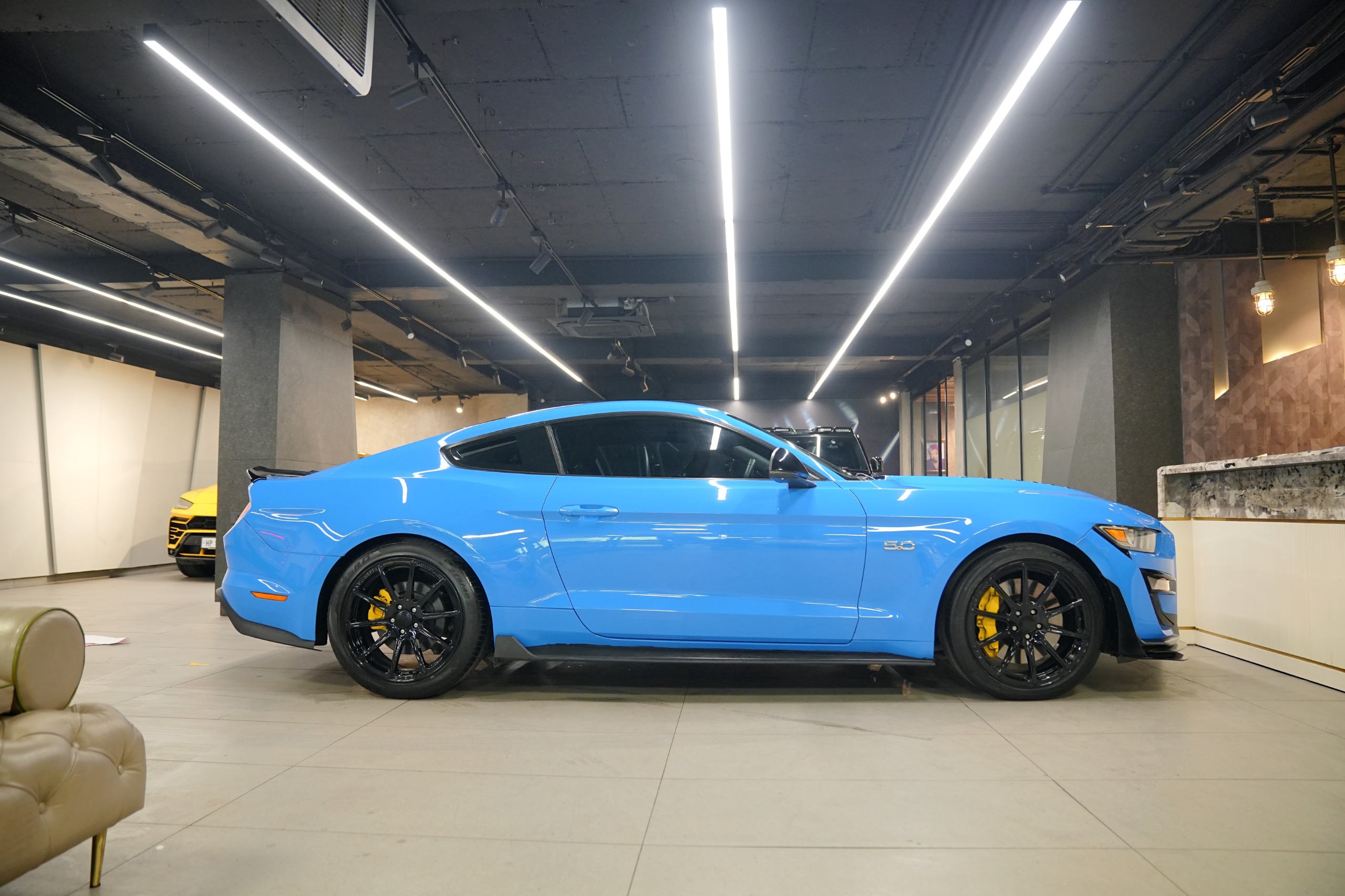 Used Ford Mustang V8 Cars in Delhi | Second-Hand Ford Mustang V8 Cars ...