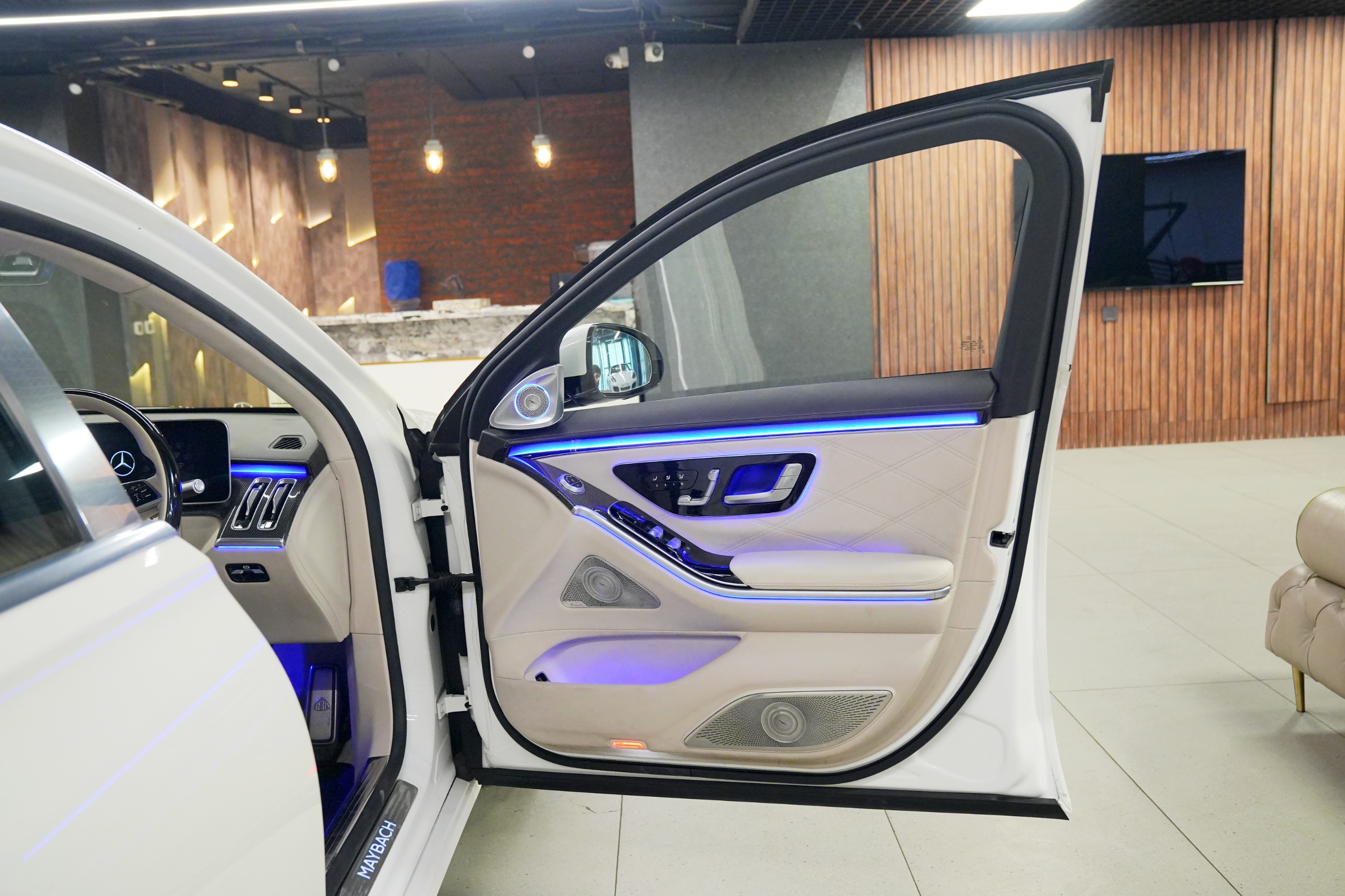 Used Mercedes Maybach S-Class S580 Cars in Delhi | Second-Hand Mercedes ...