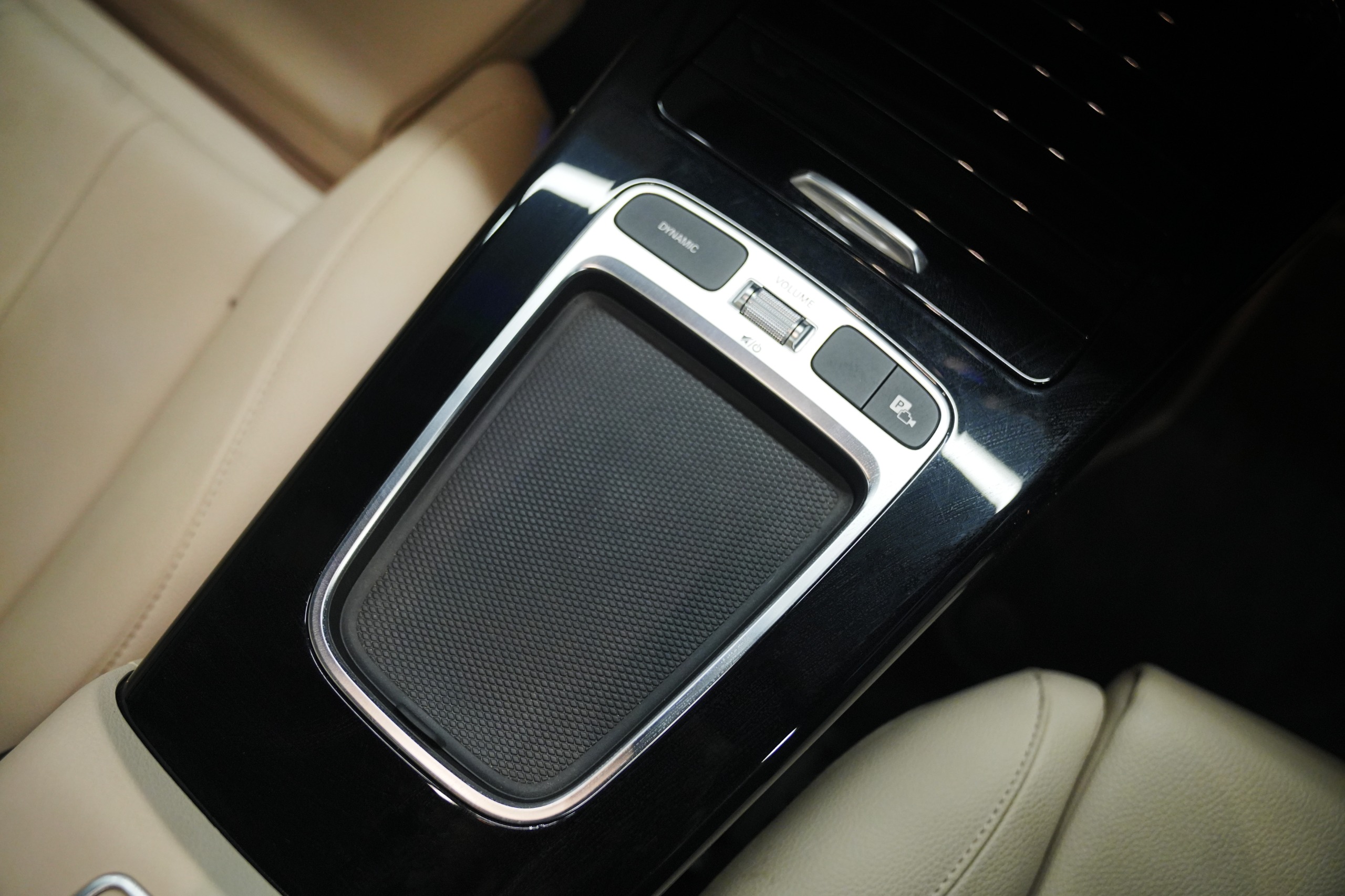 Used Mercedes-Benz A Class A200 Limousine Cars in Delhi | Second-Hand ...