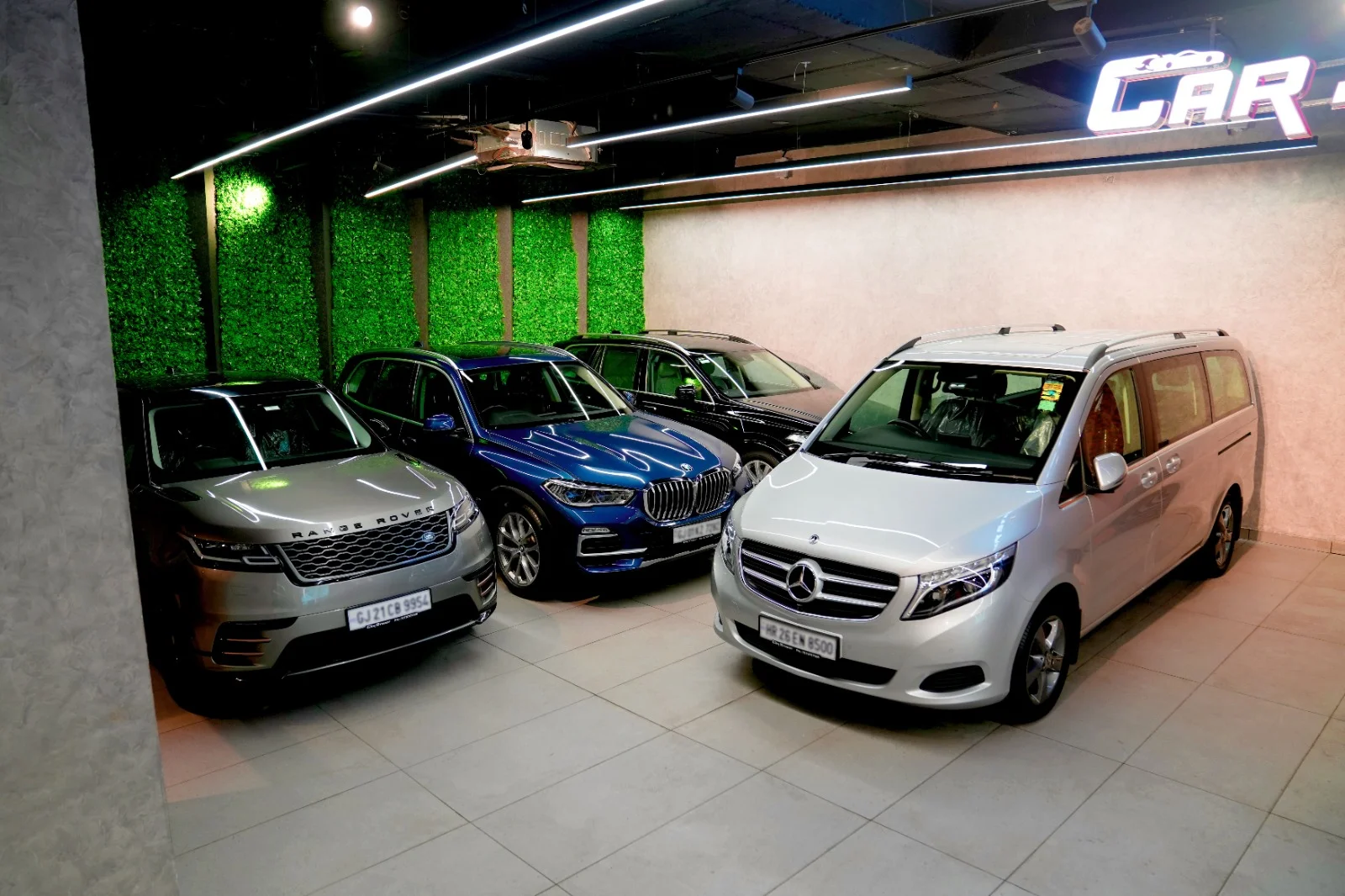 Buy Best Used Luxury Cars in Lucknow | Pre-Owned Luxury Cars | Car Street